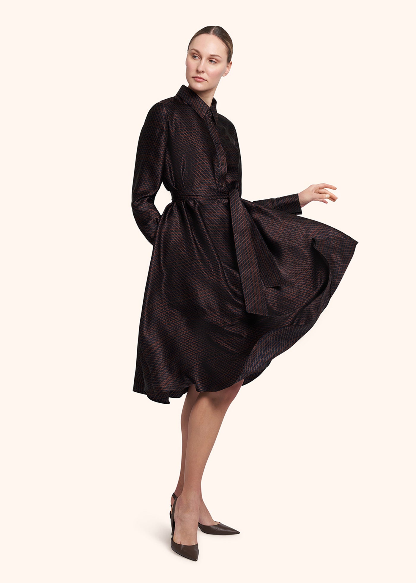 Italian Tailored Dresses: Formal, Elegant & Stylish – Kiton USA